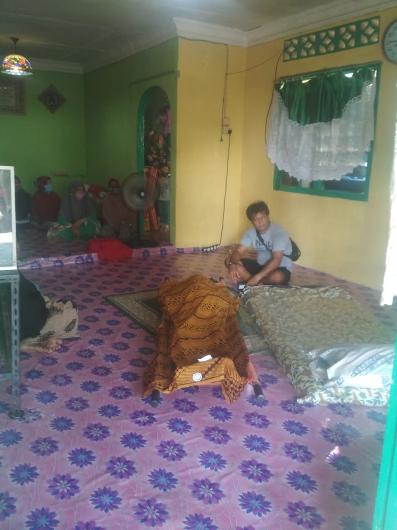 Peristiwa Kapal Pompong Terbalik di Perairan Batam, Satu Korban ...