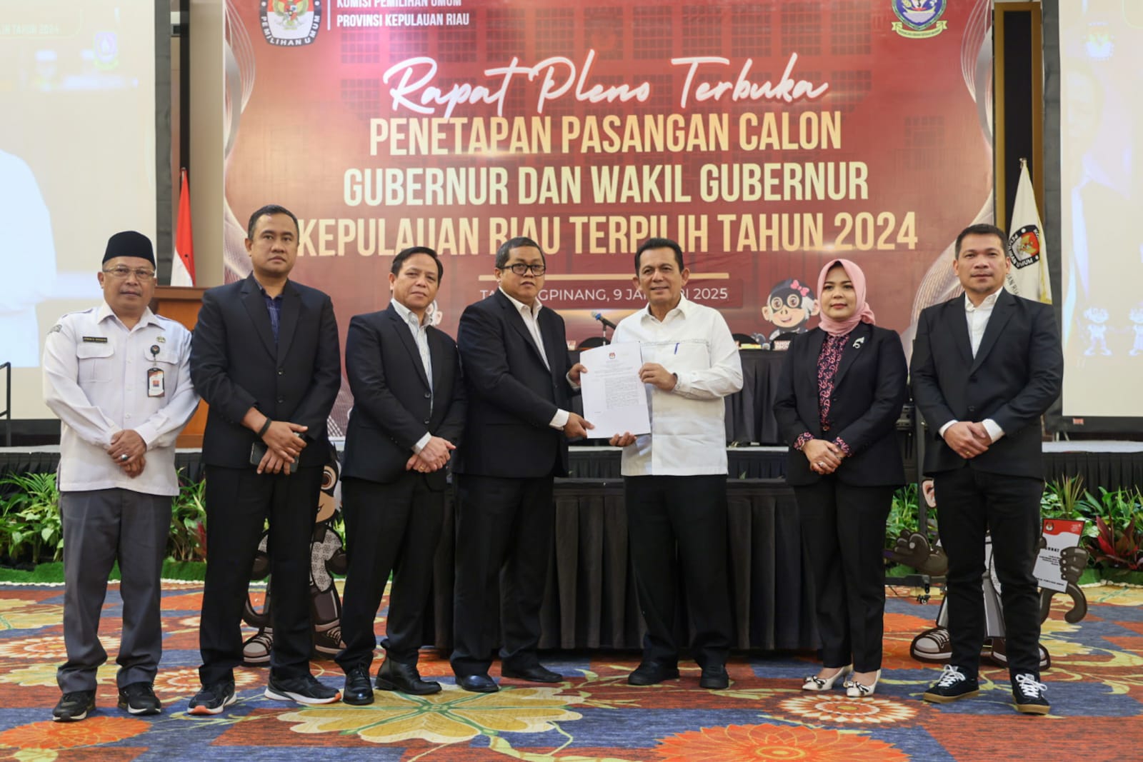 KPU Menetapkan Ansar-Nyangyang Sebagai Gubernur dan Wakil Gubernur Kepri Terpilih Pilkada 2024 ...