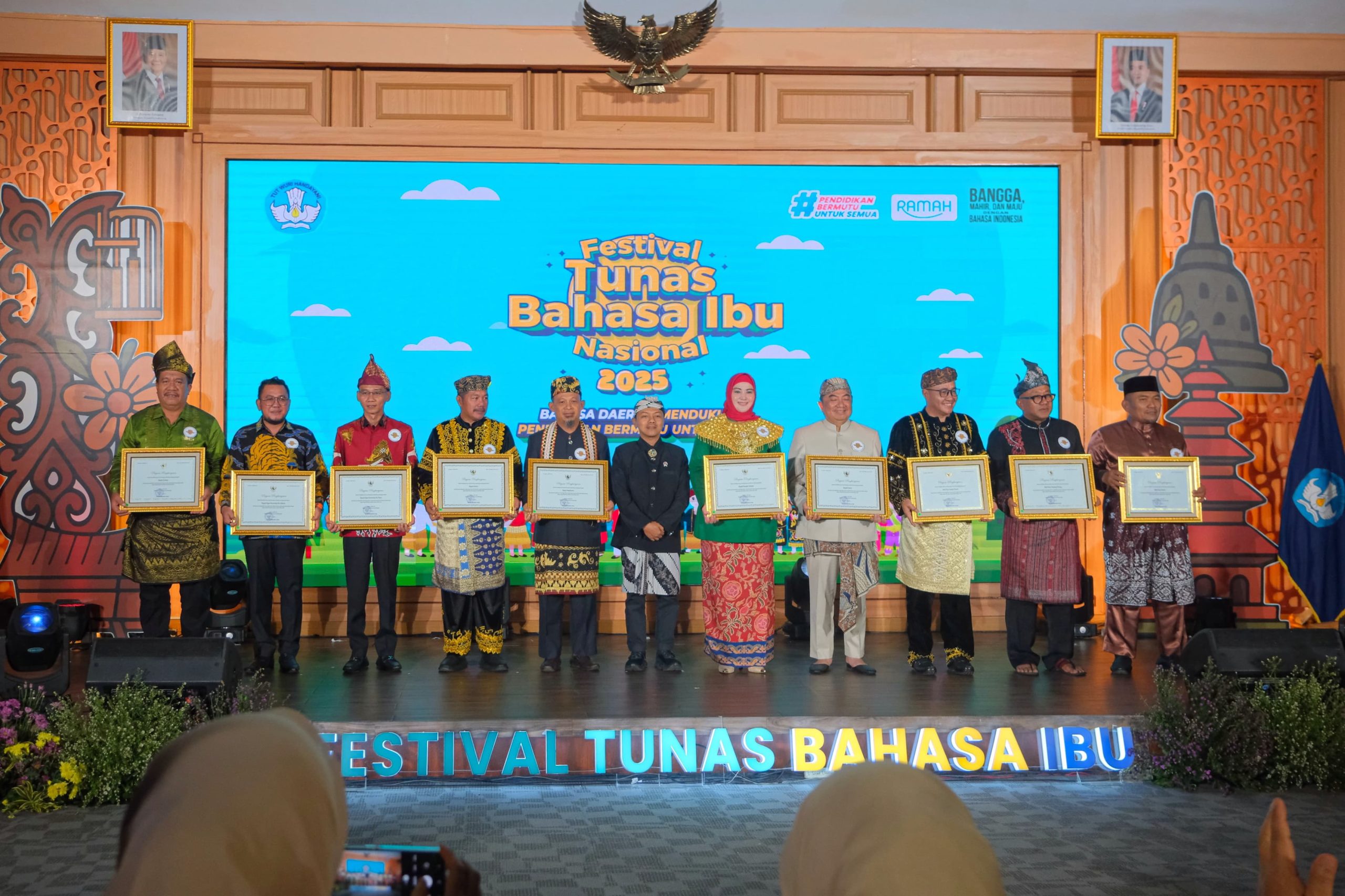 Komitmen Melestarikan Bahasa Melayu, Pemko Tanjungpinang Raih Penghargaan dari Kemendikdasmen ...